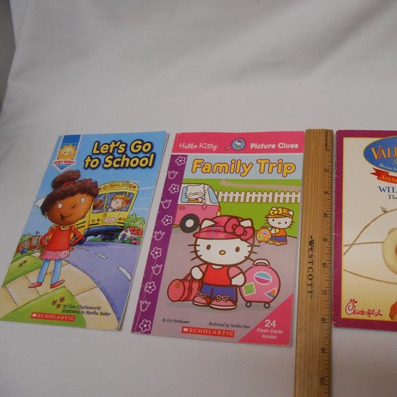 Scholastic | Other | 3 Kids Books Hello Kitty Scholastic School Chic ...